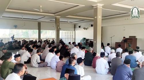 Tahfidz Al-Quran At Tauhid Islamic Senior High School, Private School ...